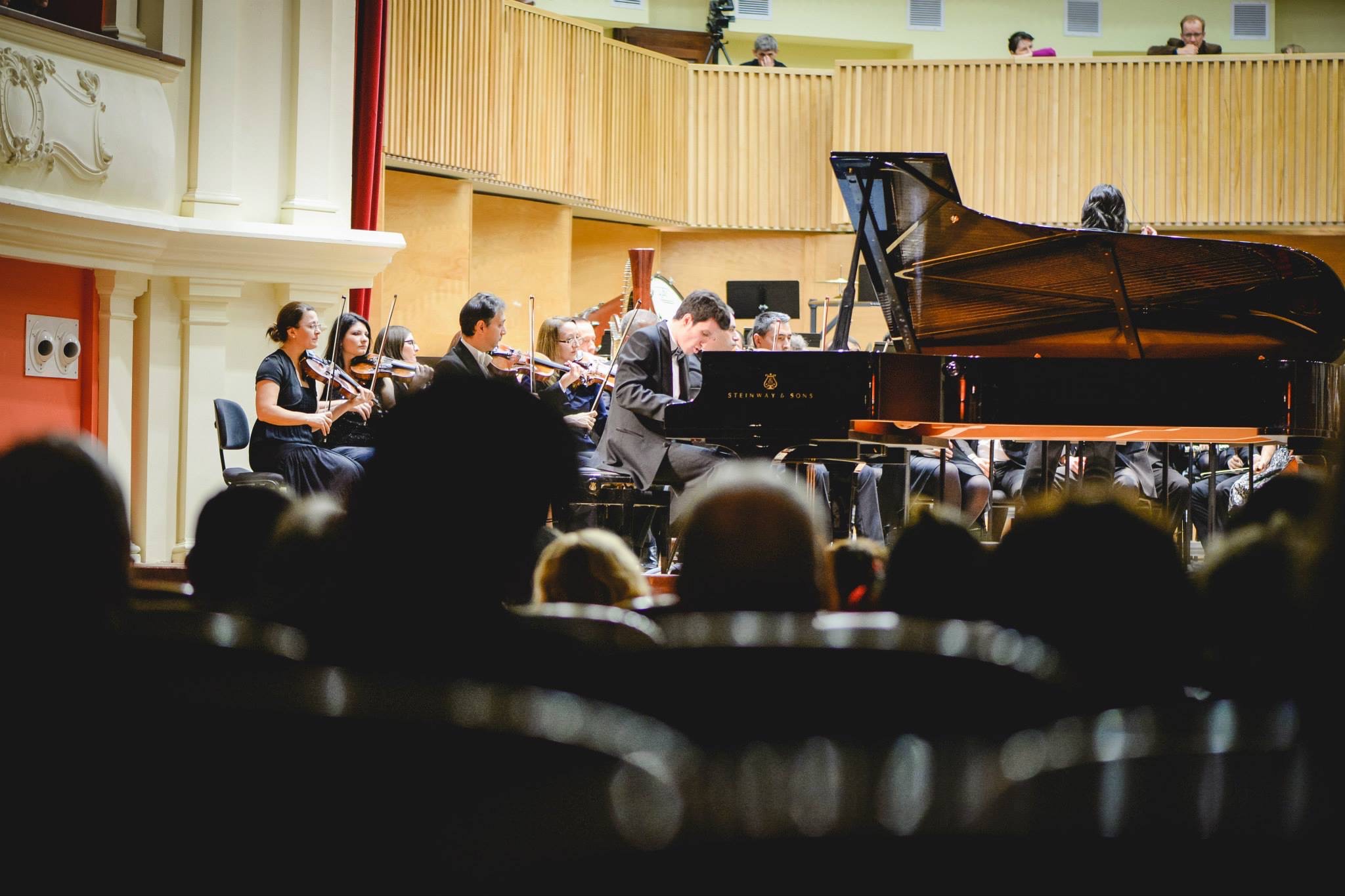 Andreas Iliuta | Pianist - VIDEO